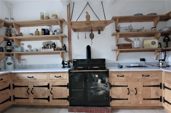 Classic Handmade Kitchens | Classic Bespoke Kitchens.